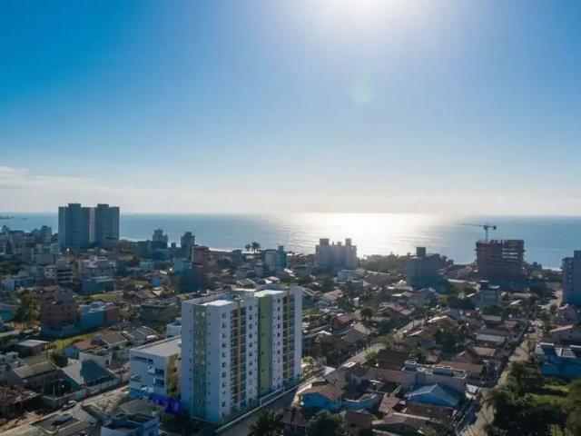 Apartamento para Venda em Balneário Piçarras/SC Itacolomi 2 Quartos