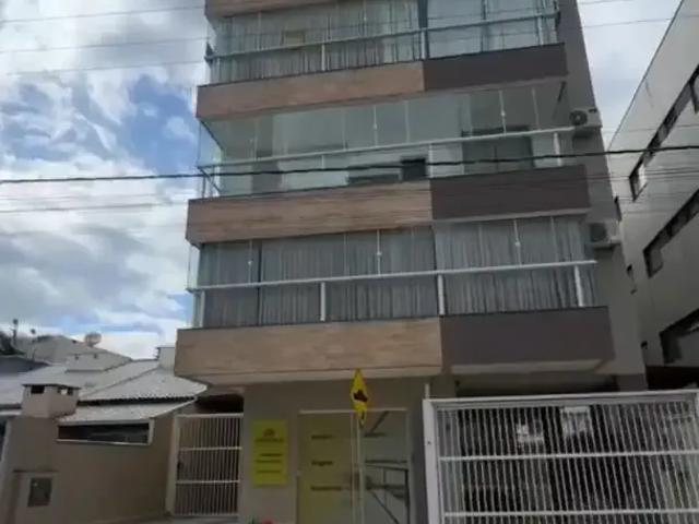 Apartamento para Venda em Balneário Piçarras/SC Itacolomi 2 Quartos
