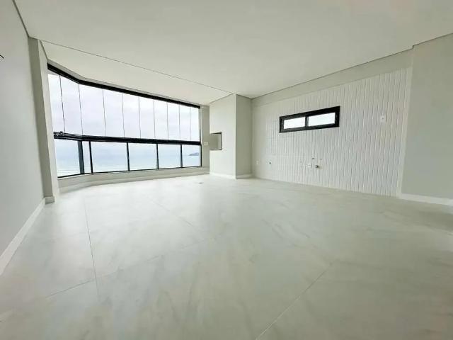Apartamento para Venda em Balneário Piçarras/SC Itacolomi 3 Quartos