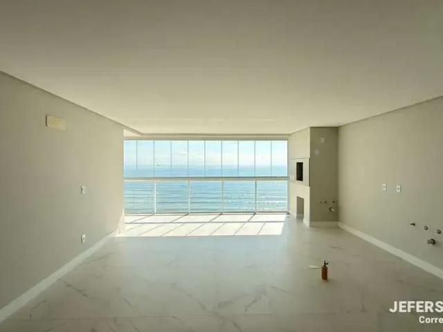 Apartamento para Venda em Balneário Piçarras/SC Itacolomi 3 Quartos