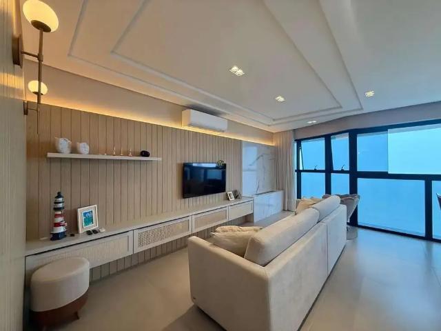 Apartamento para Venda em Balneário Piçarras/SC Itacolomi 3 Quartos