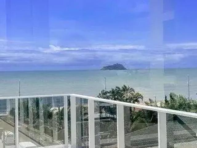 Apartamento para Venda em Balneário Piçarras/SC Itacolomi 3 Quartos
