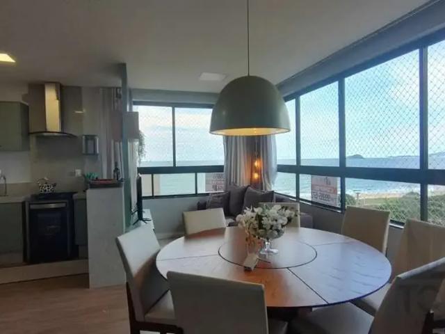 Apartamento para Venda em Balneário Piçarras/SC Itacolomi 3 Quartos
