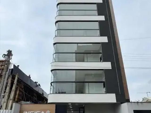 Apartamento para Venda em Balneário Piçarras/SC Itacolomi 3 Quartos