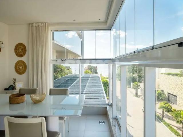 Apartamento para Venda em Balneário Piçarras/SC Itacolomi 3 Quartos
