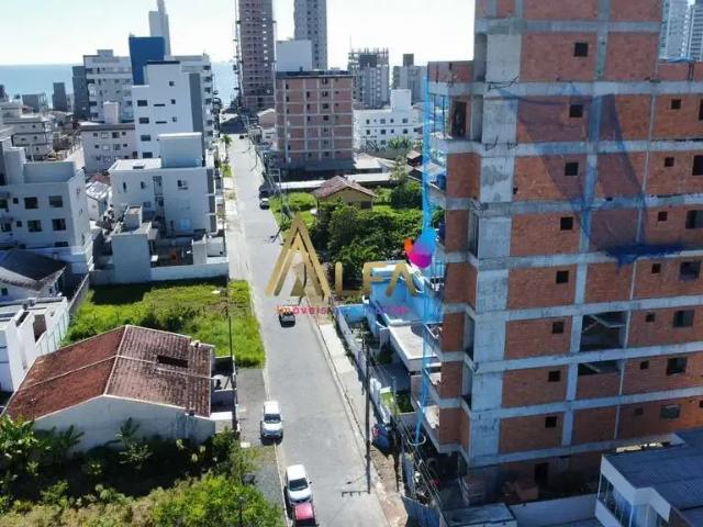 Apartamento para Venda em Balneário Piçarras/SC Itacolomi 3 Quartos