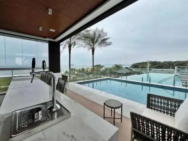 Apartamento para Venda em Balneário Piçarras/SC Itacolomi 3 Quartos