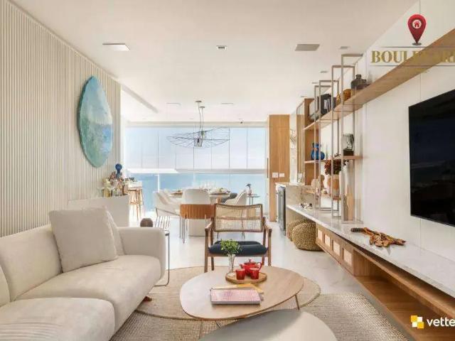 Apartamento para Venda em Balneário Piçarras/SC Itacolomi 3 Quartos