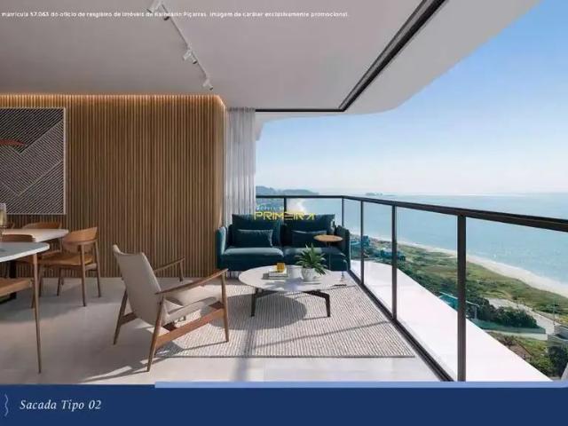 Apartamento para Venda em Balneário Piçarras/SC Itacolomi 3 Quartos