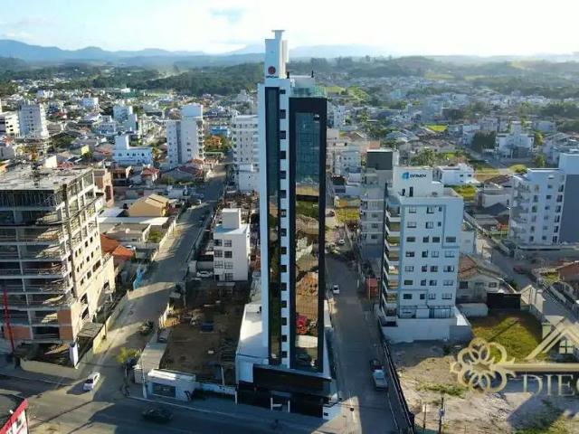 Apartamento para Venda em Balneário Piçarras/SC Itacolomi 3 Quartos