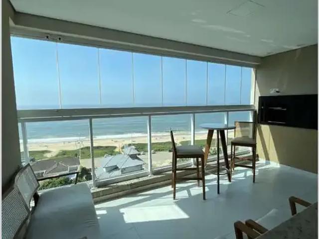 Apartamento para Venda em Balneário Piçarras/SC Itacolomi 3 Quartos