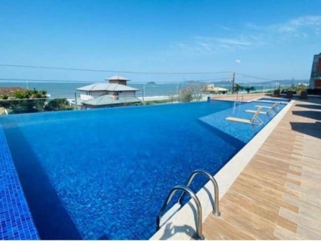 Apartamento para Venda em Balneário Piçarras/SC Itacolomi 3 Quartos