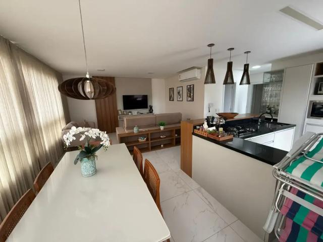 Apartamento para Venda em Balneário Piçarras/SC Itacolomi 3 Quartos