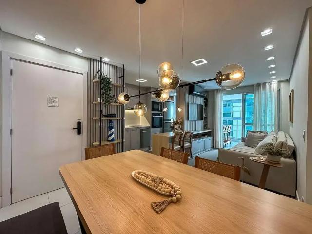 Apartamento para Venda em Balneário Piçarras/SC Itacolomi 3 Quartos