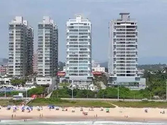 Apartamento para Venda em Balneário Piçarras/SC Itacolomi 3 Quartos