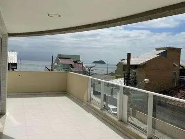 Apartamento para Venda em Balneário Piçarras/SC Itacolomi 3 Quartos