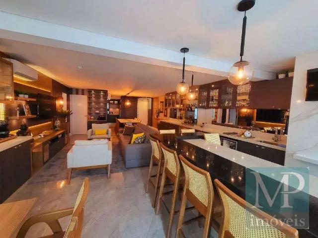 Apartamento para Venda em Balneário Piçarras/SC Itacolomi 3 Quartos