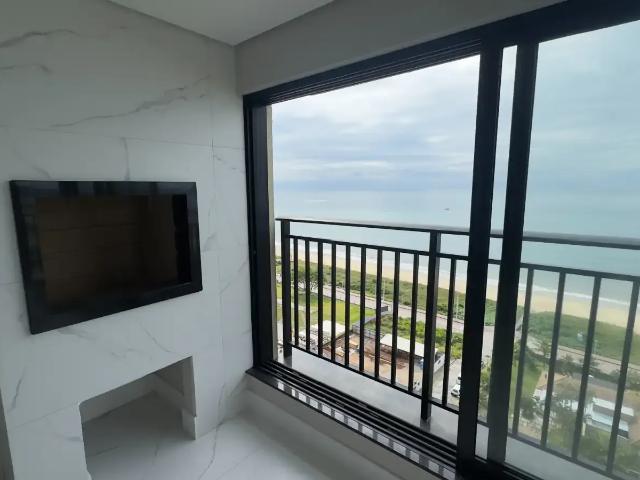 Apartamento para Venda em Balneário Piçarras/SC Itacolomi 3 Quartos