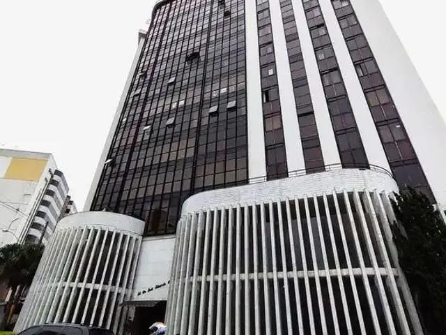Apartamento para Venda em Barbacena/MG Centro 4 Quartos