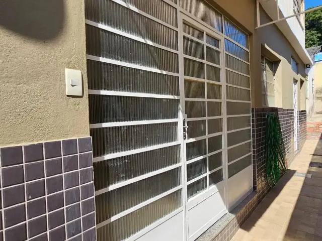 Apartamento para Venda em Barra Mansa/RJ Centro 3 Quartos