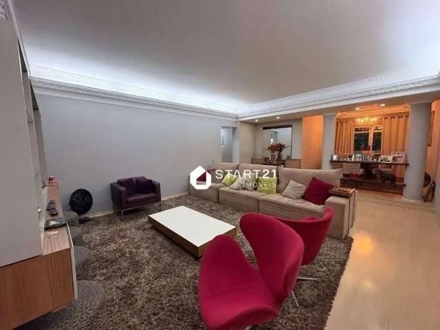 Apartamento para Venda em Barra Mansa/RJ Centro 3 Quartos
