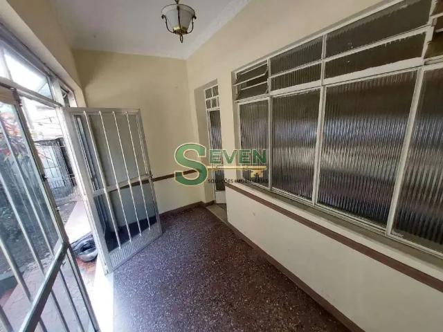 Apartamento para Venda em Barra Mansa/RJ Ano Bom 4 Quartos