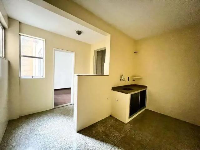 Apartamento para Venda em Barra Mansa/RJ Ano Bom 3 Quartos