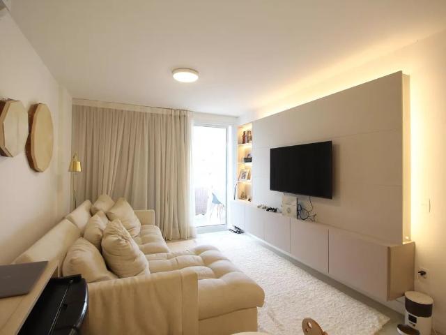 Apartamento para venda em Barra Da Tijuca em Rio De Janeiro Rio de Janeiro de 110.00m² com 3 Quartos, 1 Suíte e 2 Garagens