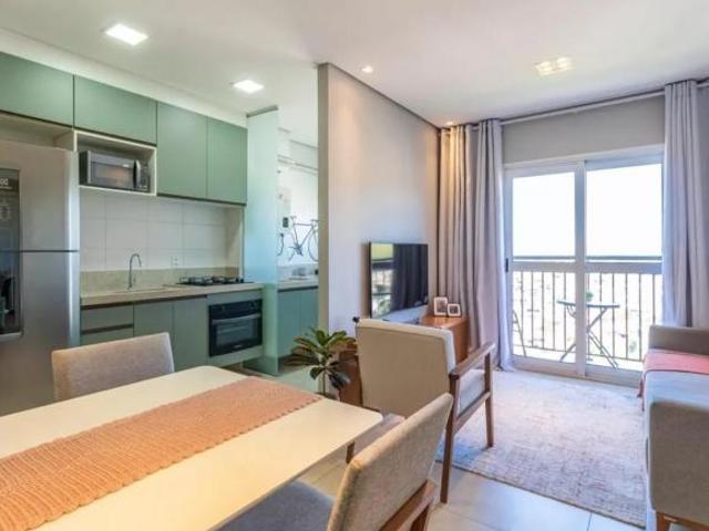 Apartamento para Venda em Barueri, Centro, 2 dormitórios, 1 banheiro, 1 vaga