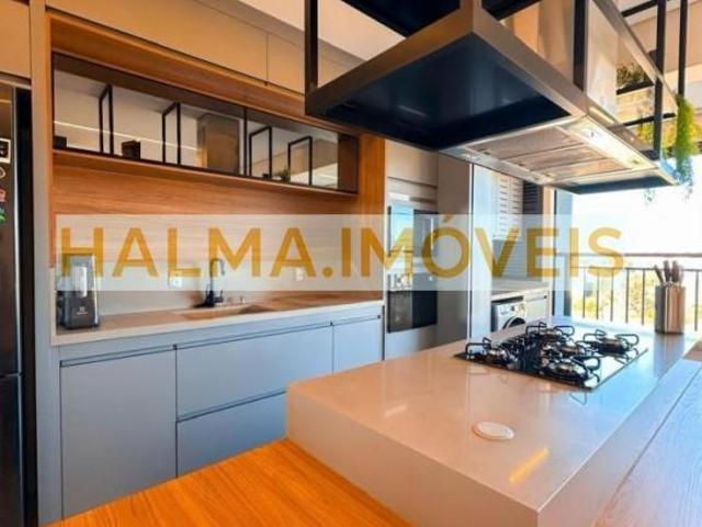 Apartamento para Venda em Barueri, Alphaville Empresarial, 1 dormitório, 1 suíte, 2 banheiros, 2 vag