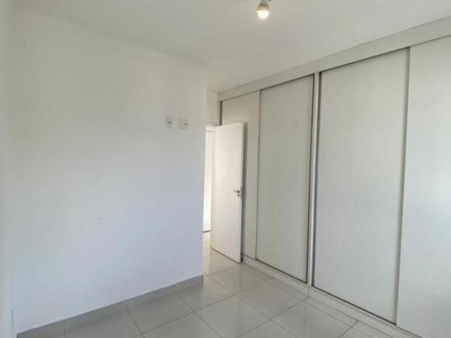 Apartamento para Venda em Barueri, Jardim Tupanci, 3 dormitórios, 1 suíte, 2 banheiros, 2 vagas