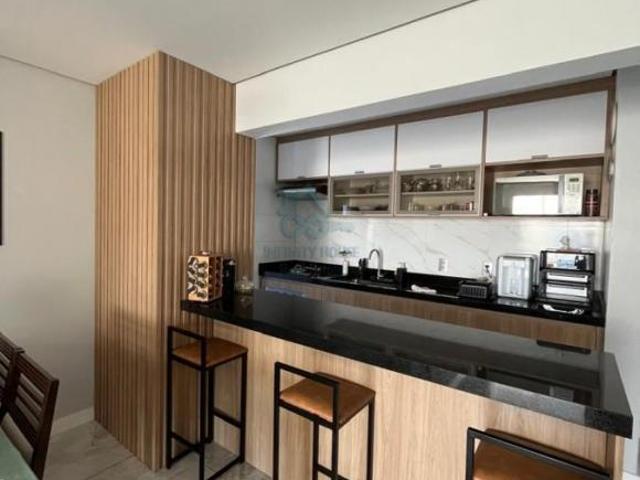 Apartamento para Venda em Barueri, Jardim Tupanci, 3 dormitórios, 1 suíte, 2 banheiros, 2 vagas