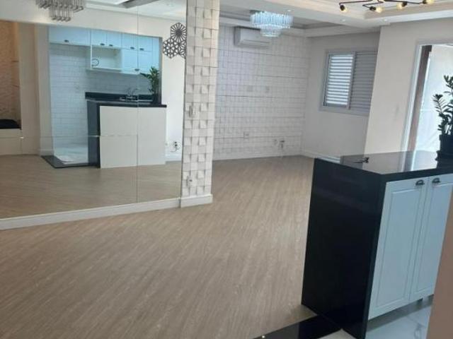 Apartamento para Venda em Barueri, Jardim Tupanci, 2 dormitórios, 1 banheiro, 2 vagas