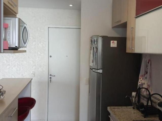 Apartamento para Venda em Barueri, Jardim Tupanci, 2 dormitórios, 1 suíte, 2 banheiros, 1 vaga