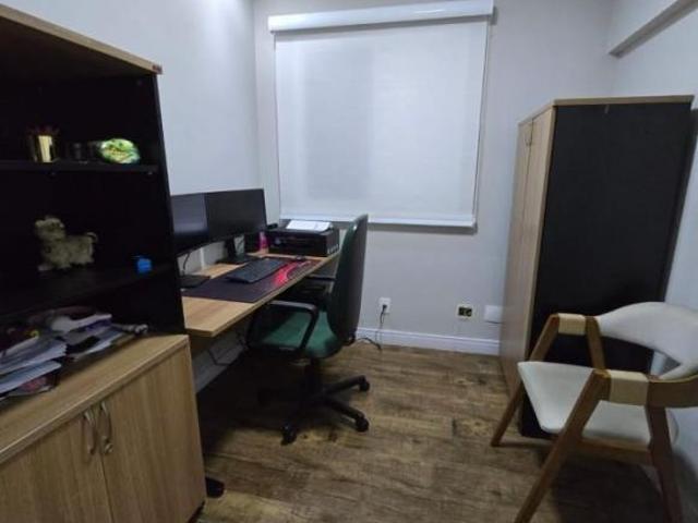 Apartamento para Venda em Barueri, Jardim Tupanci, 4 dormitórios, 1 suíte, 2 banheiros, 2 vagas