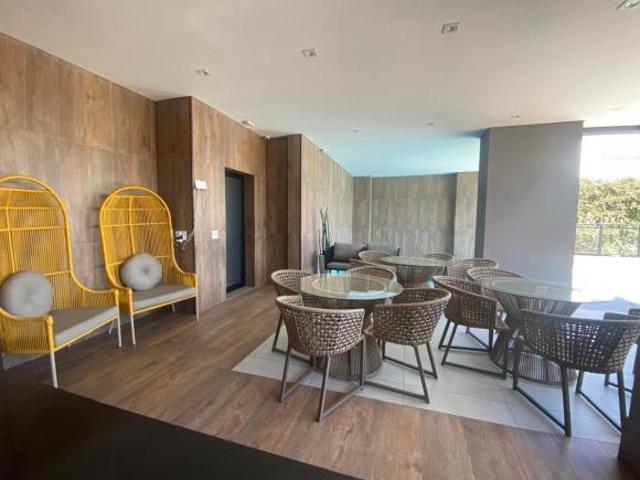 Apartamento para Venda em Barueri, Tamboré, 2 dormitórios, 2 suítes, 3 banheiros, 2 vagas