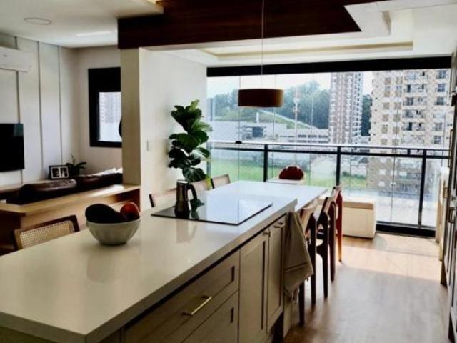 Apartamento para Venda em Barueri, Tamboré, 2 dormitórios, 2 suítes, 3 banheiros, 2 vagas