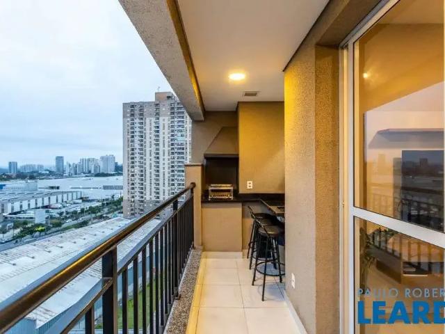 Apartamento para Venda em Barueri/SP Tamboré 3 Quartos