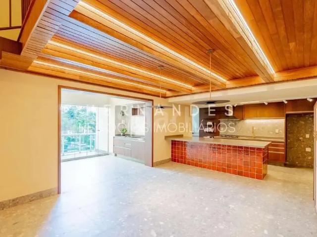Apartamento para Venda em Barueri/SP Tamboré 4 Quartos