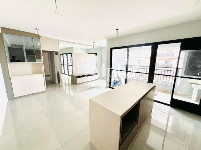 Apartamento para Venda em Barueri/SP Alphaville Empresarial 2 Quartos
