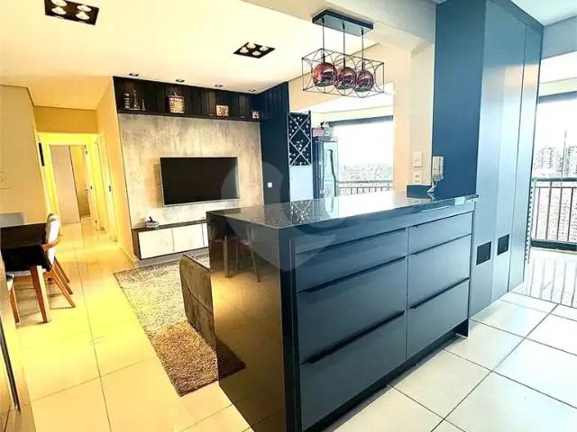 Apartamento para Venda em Barueri/SP Alphaville Empresarial 3 Quartos