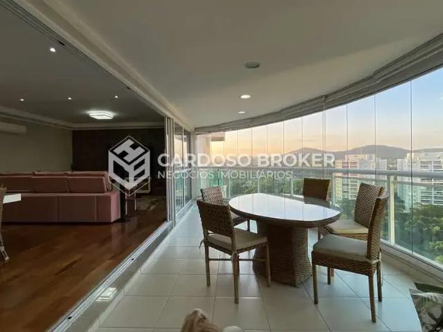 Apartamento para Venda em Barueri/SP Alphaville Empresarial 4 Quartos