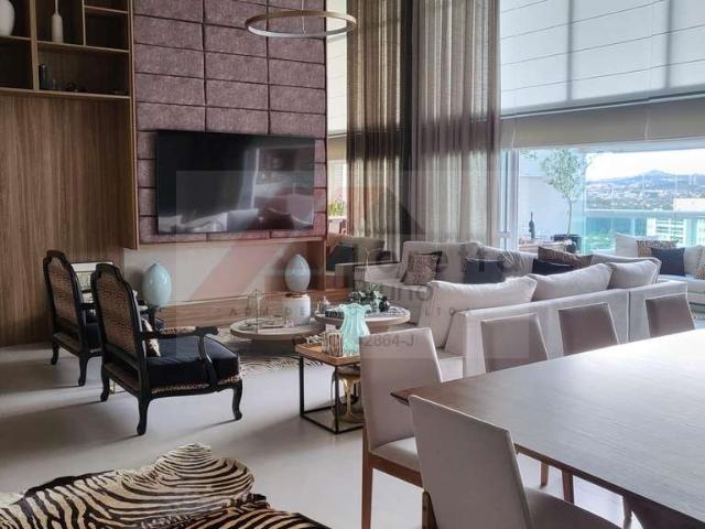Apartamento para Venda em Barueri/SP Alphaville Empresarial 5 Quartos