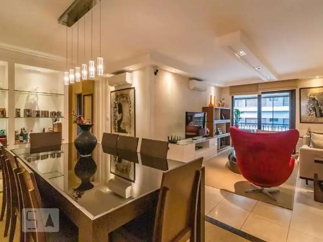 Apartamento para Venda em Barueri/SP Alphaville 3 Quartos