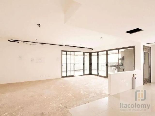 Apartamento para Venda em Barueri/SP Alphaville 4 Quartos