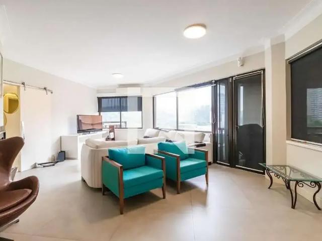 Apartamento para Venda em Barueri/SP Alphaville 4 Quartos