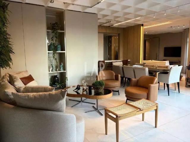 Apartamento para Venda em Belo Horizonte/MG Belvedere 4 Quartos