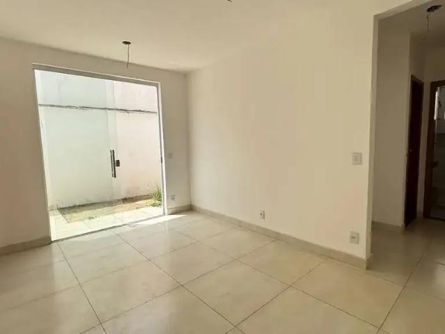 Apartamento para Venda em Belo Horizonte/MG Heliópolis 3 Quartos