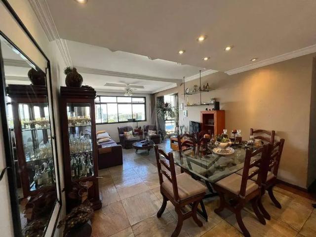 Apartamento para Venda em Belo Horizonte/MG Ouro Preto 3 Quartos