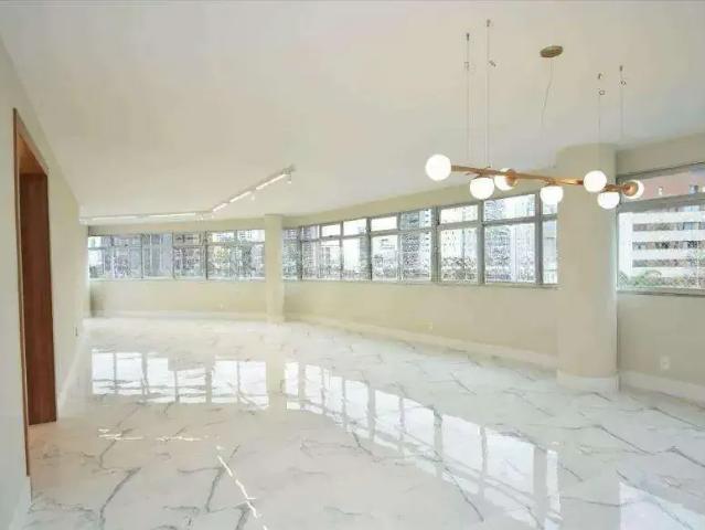 Apartamento para Venda em Belo Horizonte/MG Lourdes 4 Quartos